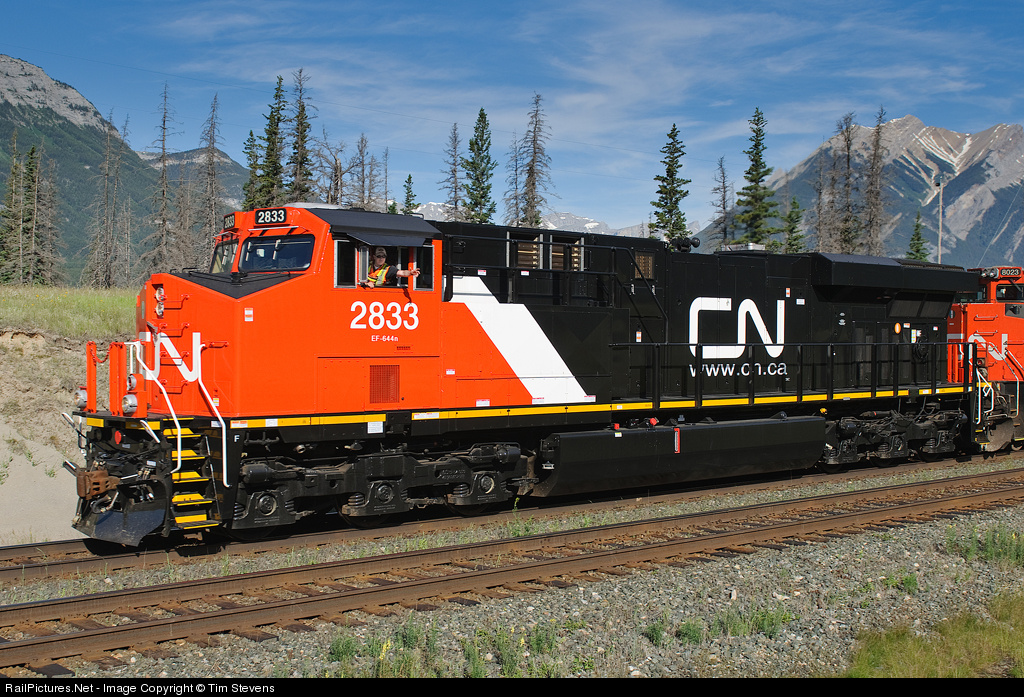 Kato N-scale GE ES44AC Canadian National Units | TrainBoard.com - The Internet's Original