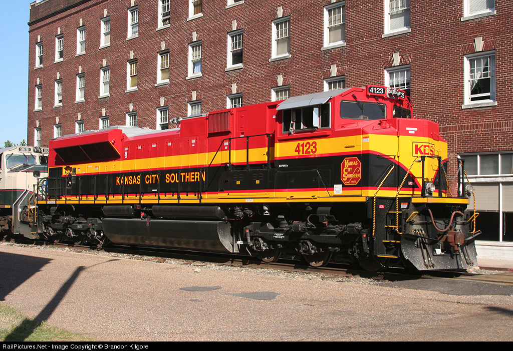 KCS SD70ACe | Kansas City Southern SD70ACe, now new and impr… | Flickr
