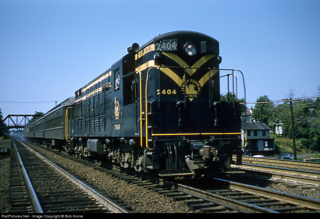 Color Photo of B&O National Limited at CNJ Broad Street, Elizabeth NJ