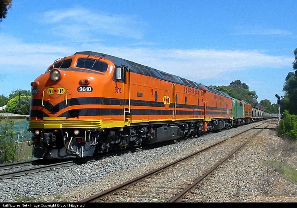 Crandall Cab E8 and Australian Bulldogs - Locomotives - Trains.com Forums