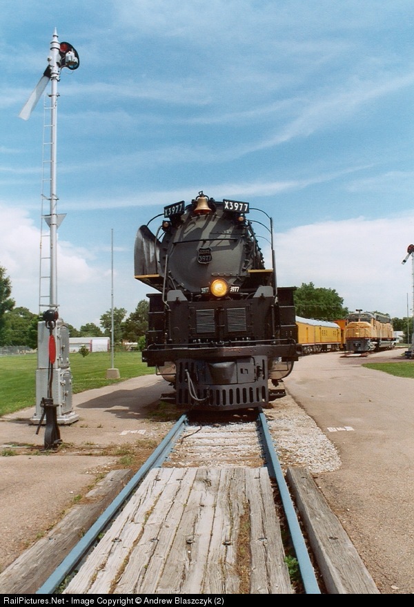 Union Pacific 3977