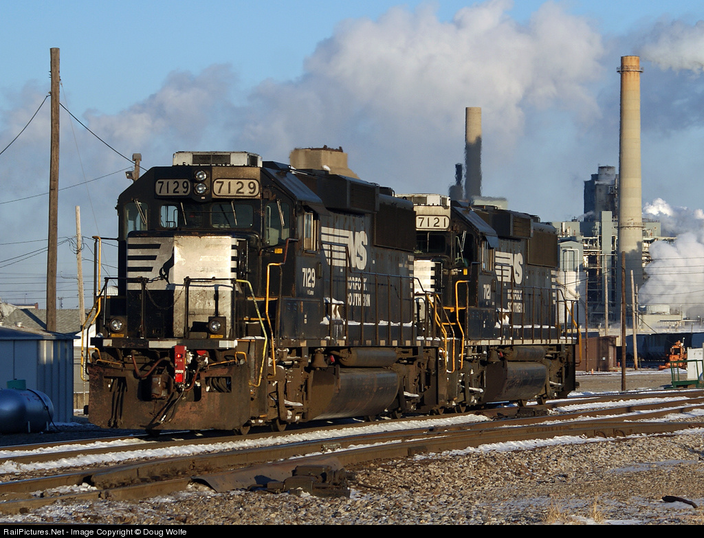 Athearn GP60M conversion to Norfolk Southern GP60 | THE DIESEL DETAILER