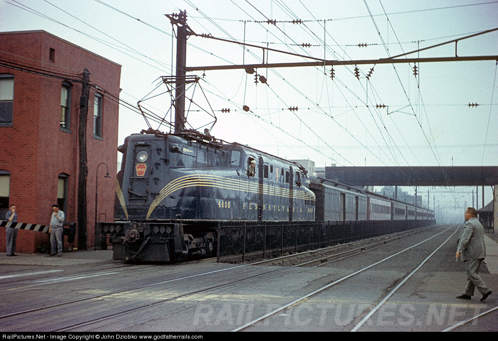 PHOTOS: more PRR heritage NS 8102