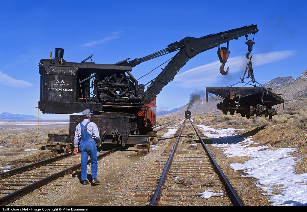 Union Pacific Wreck Cranes