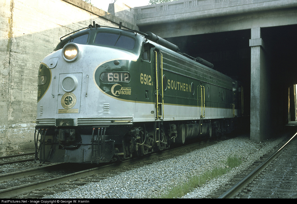 1979 1290650229