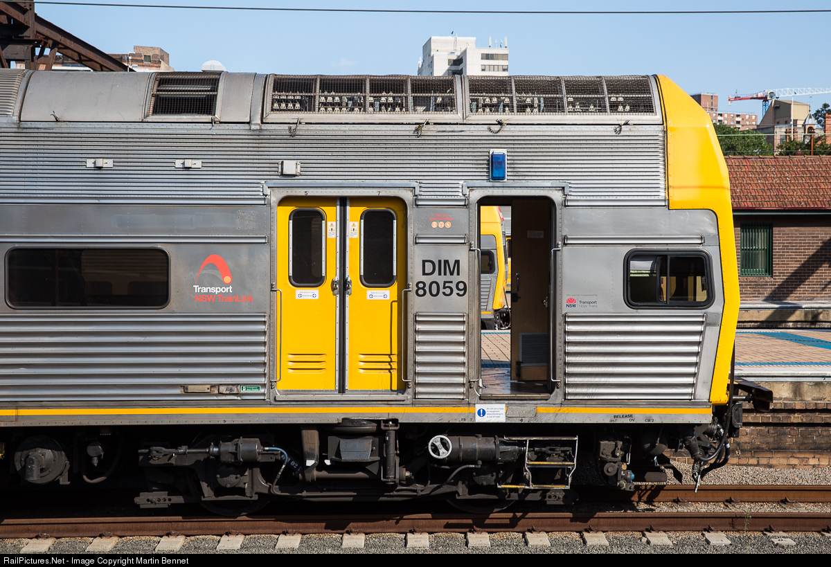 ArtStation NSW ComEng V-Set Train, 59% OFF