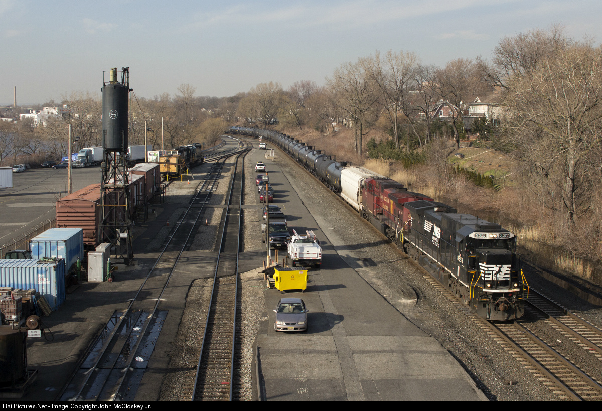 Index of /images/d2/1/0/5