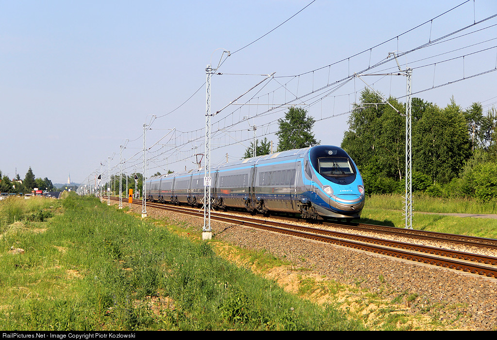 Index of /images/d2/1/1/0