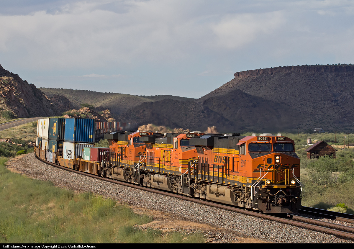 Index of /images/d2/1/1/0