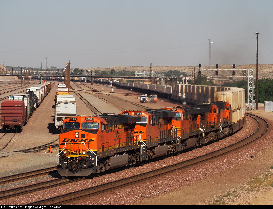 Index of /images/d2/1/6/1