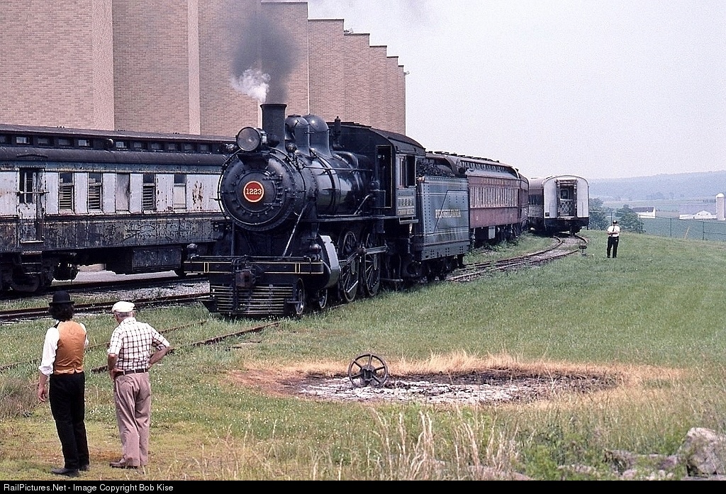 Index of /images/d2/1/6/1