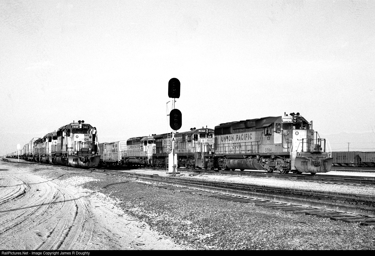 W 4 2 5 9 3 5