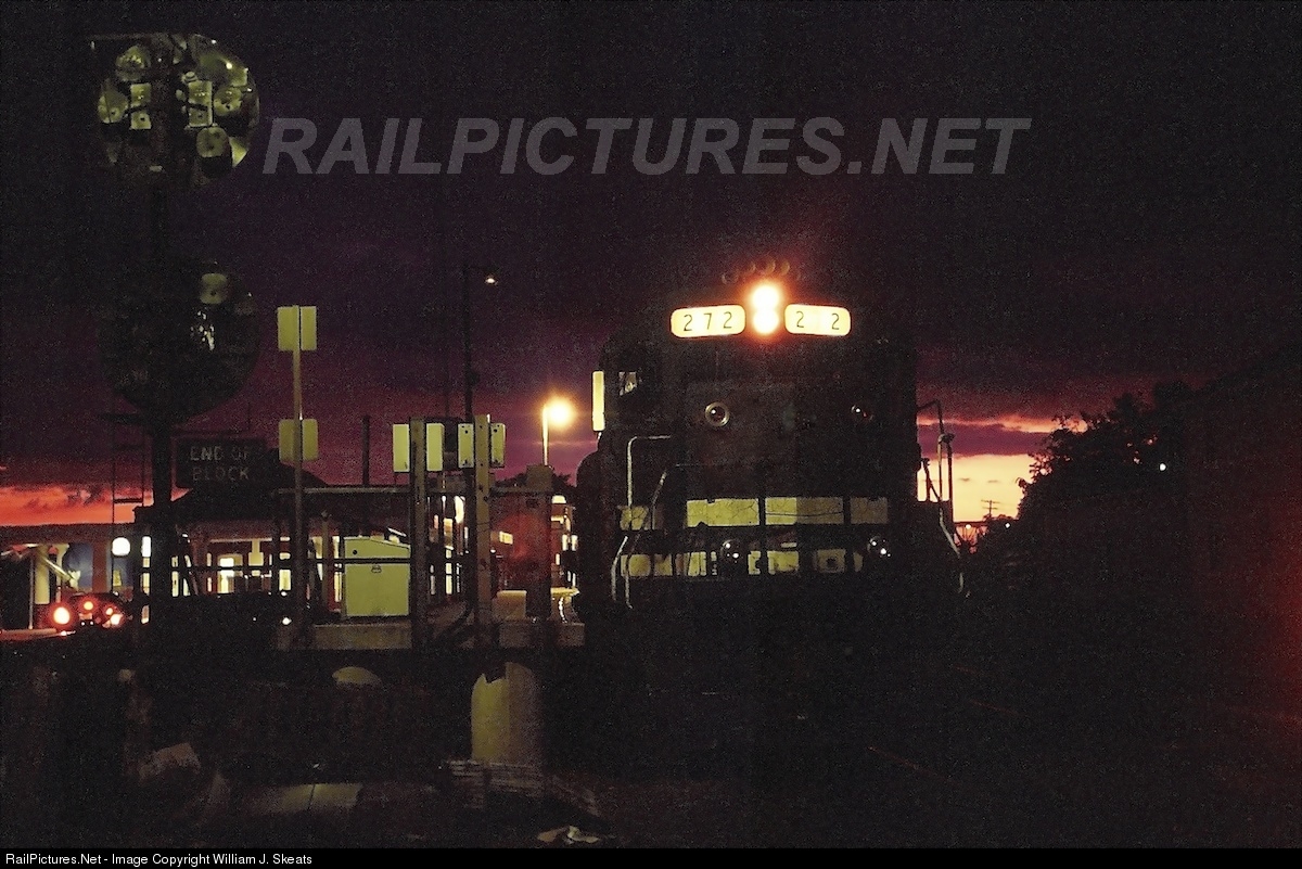 Index of /images/d2/6/1/8