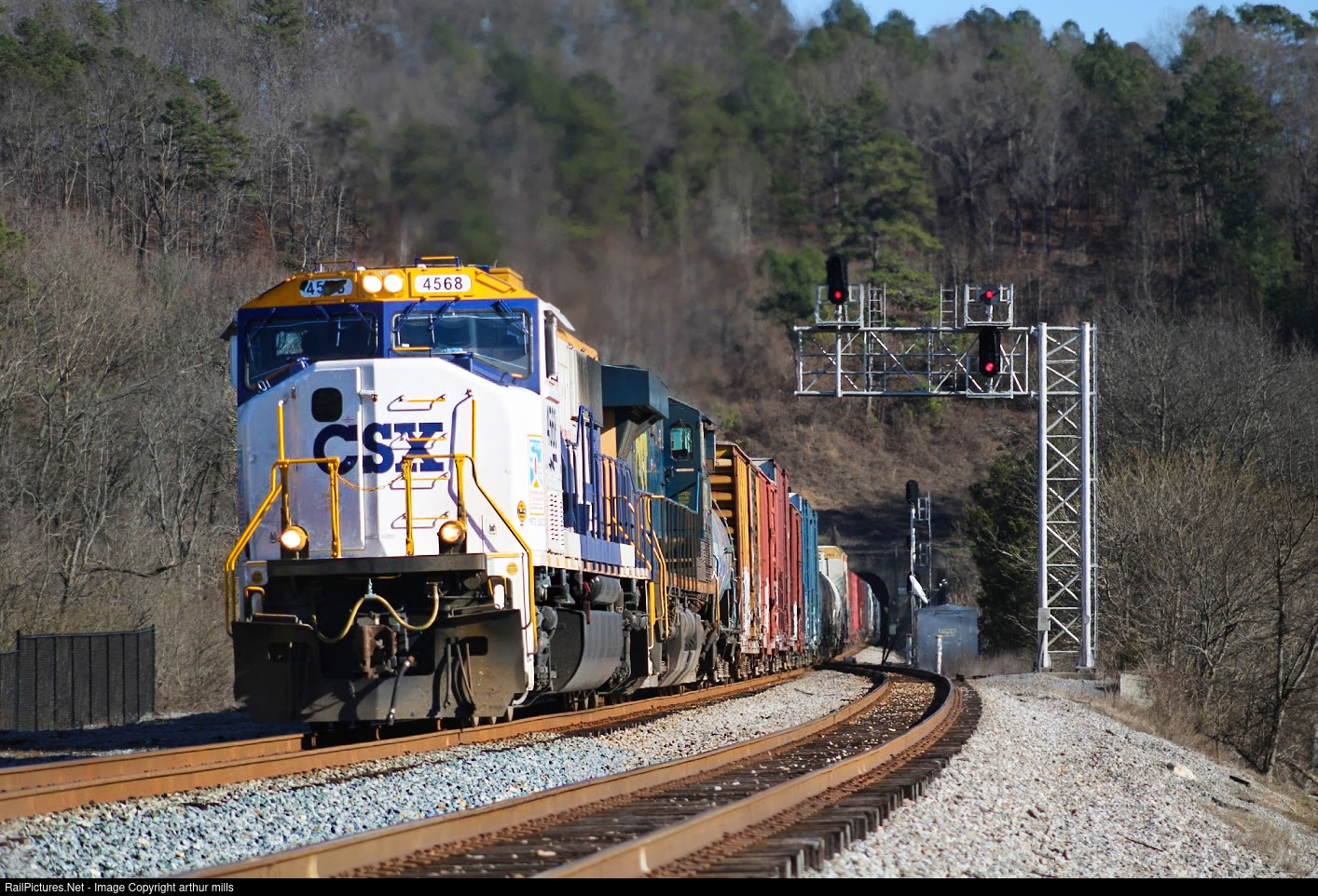 Photo: CSXT 4568 CSX Transportation (CSXT) EMD SD70MAC At , 57% OFF