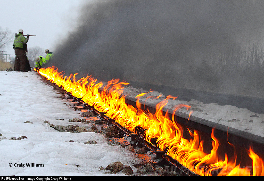 Here is a crew working on a 3 inch pull apart. Ropes are burned to heat ...