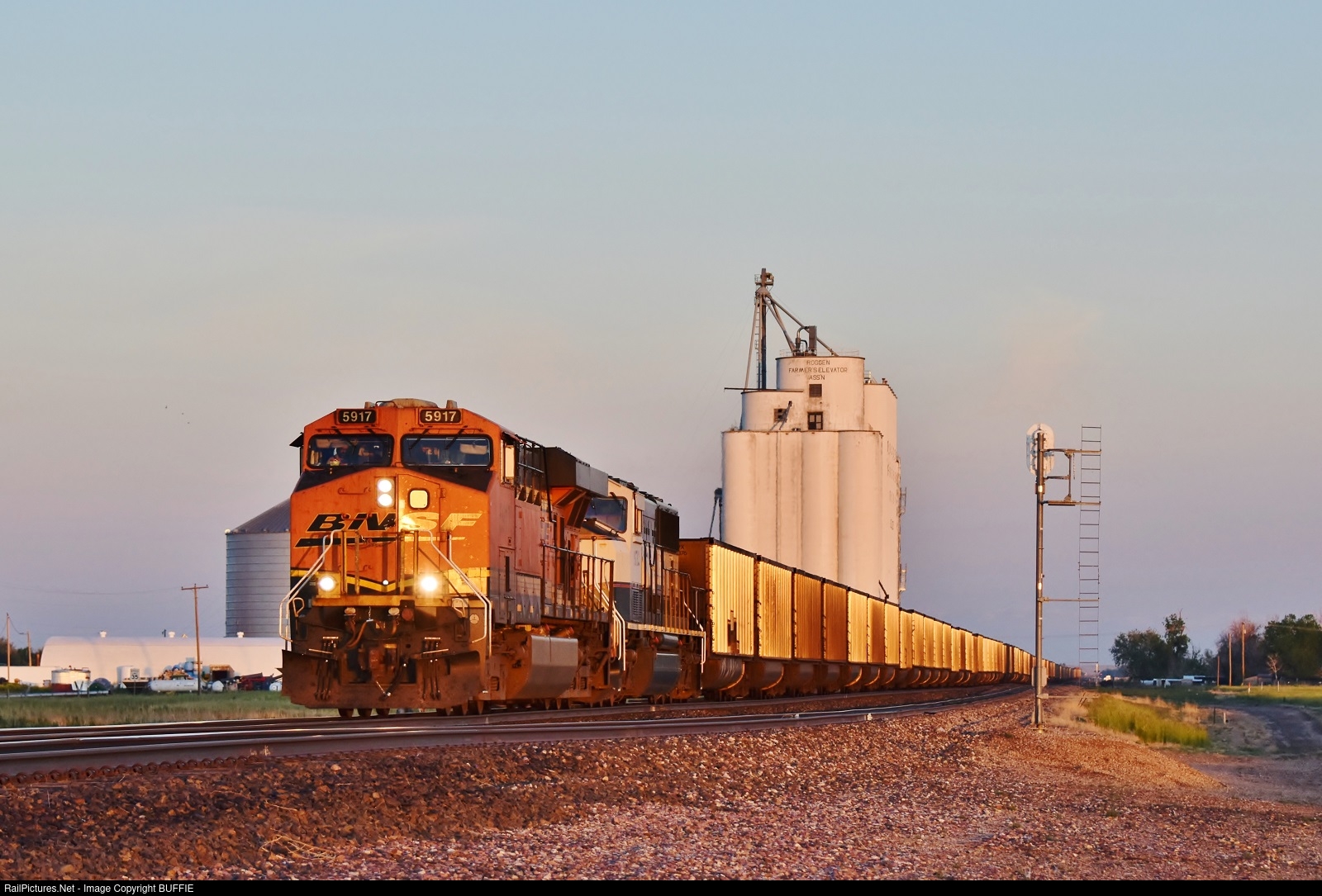 Roggen Colorado Gas Station at Lucy Gardiner blog