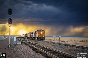 RailPictures.Net - High Quality Railroad, Train, Railway Photos ...